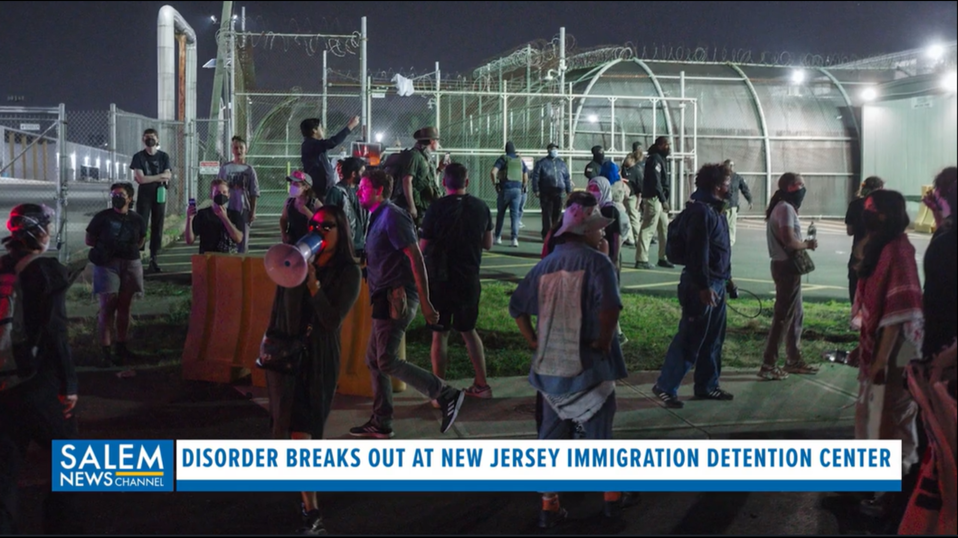 Newark's Mayor Reports Possible Uprising And Escape At NJ Immigration ...